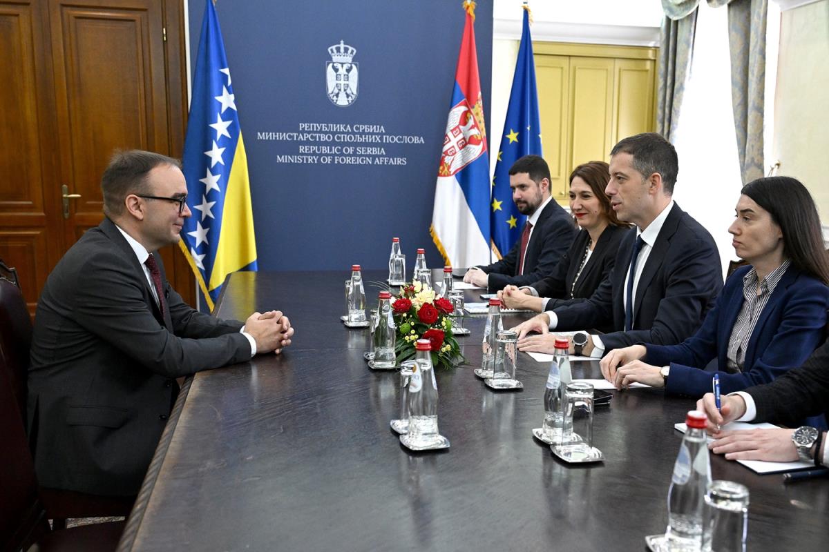ŠEF SRPSKE DIPLOMATIJE SASTAO SE SA AMBASADOROM BiH: Nedvosmislena ...