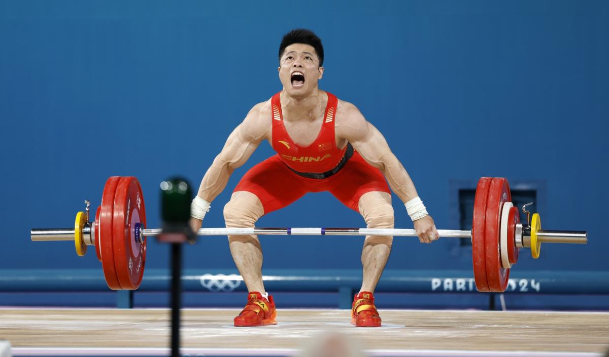 Dizanje tegova: Kinez Li Fabin zadržao olimpijsku titulu | Kurir