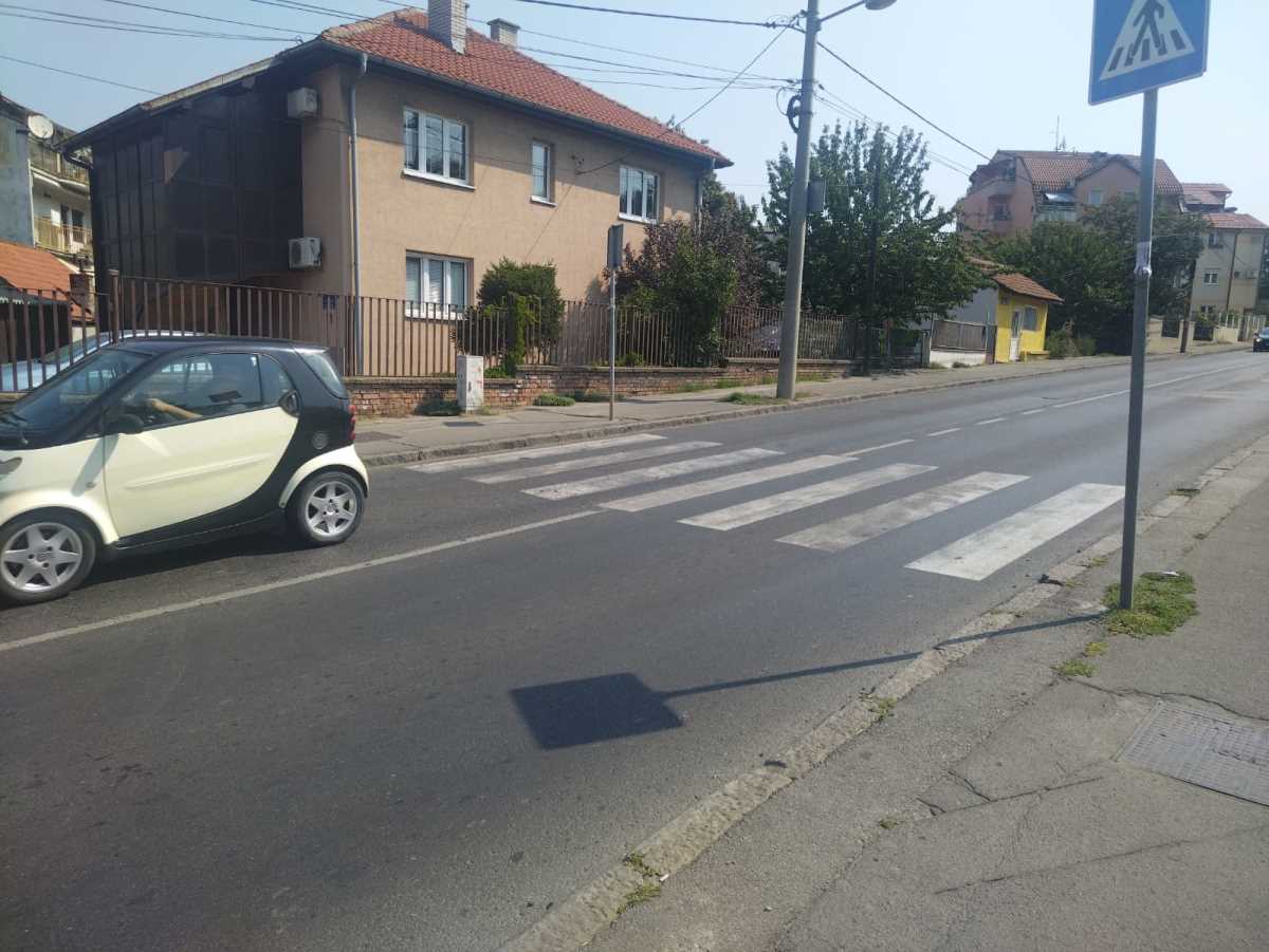 Detalji gaženja mladića (28) na pešačkom prelazu na Karaburmi | Kurir