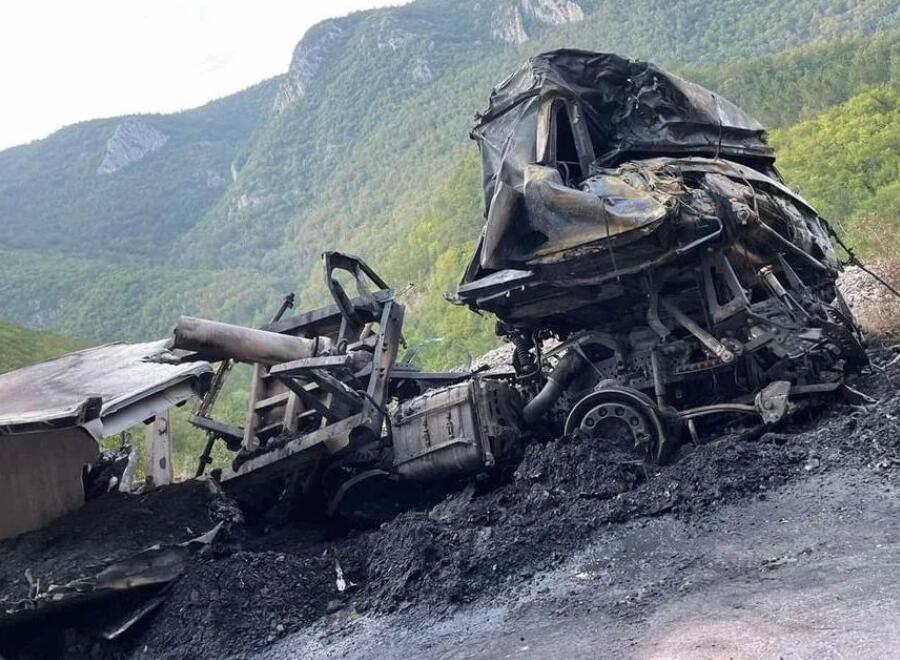 Ugljenisan kamion kod Vardišta | Kurir