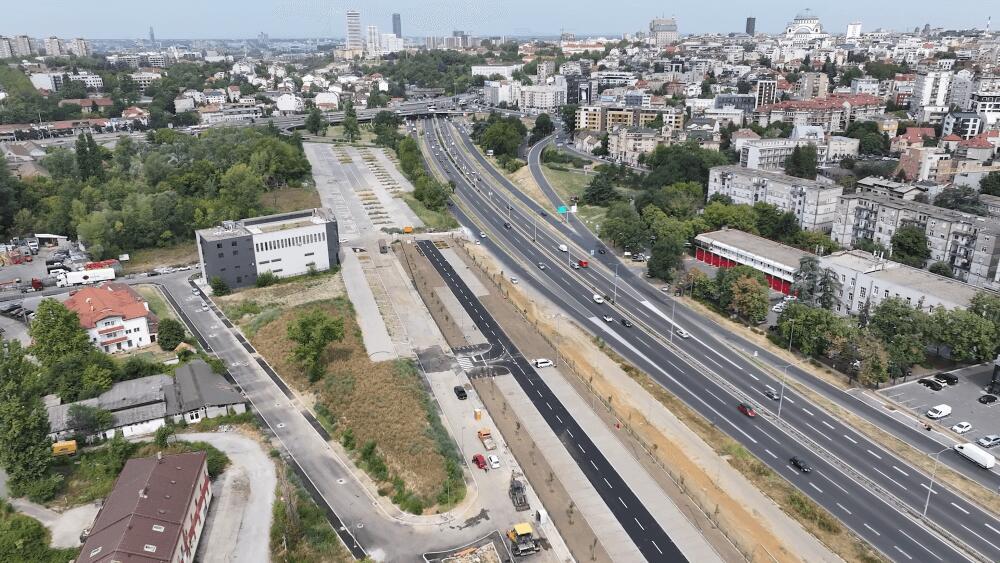 Nova autobuska stanica, Autokomanda stajališe Jug | Kurir