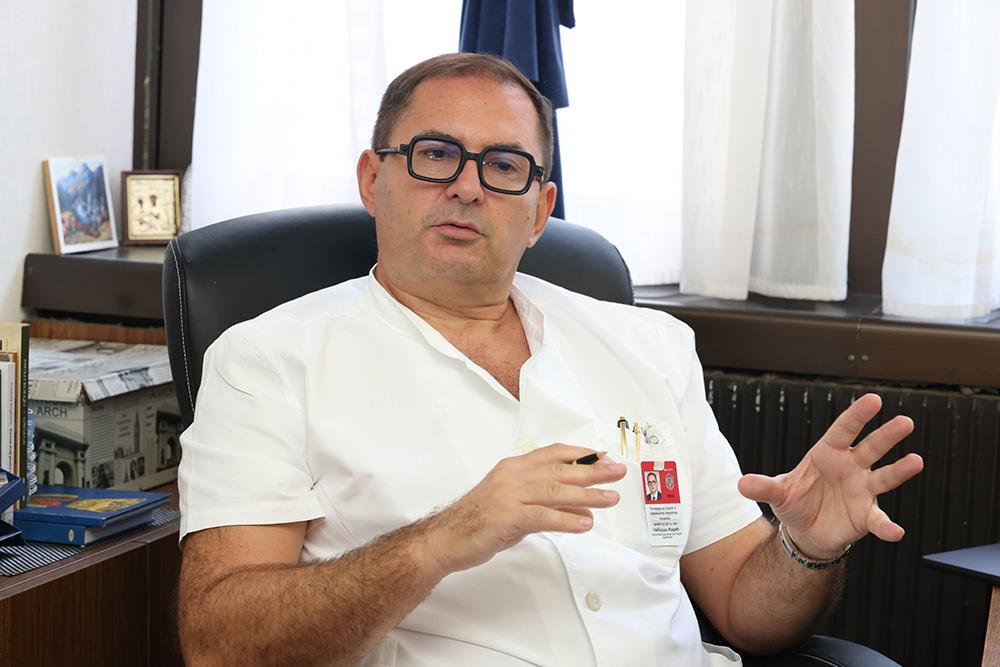 Intervju sa prof. dr Nebojšom Marićem, načelnikom Odeljena grudne ...