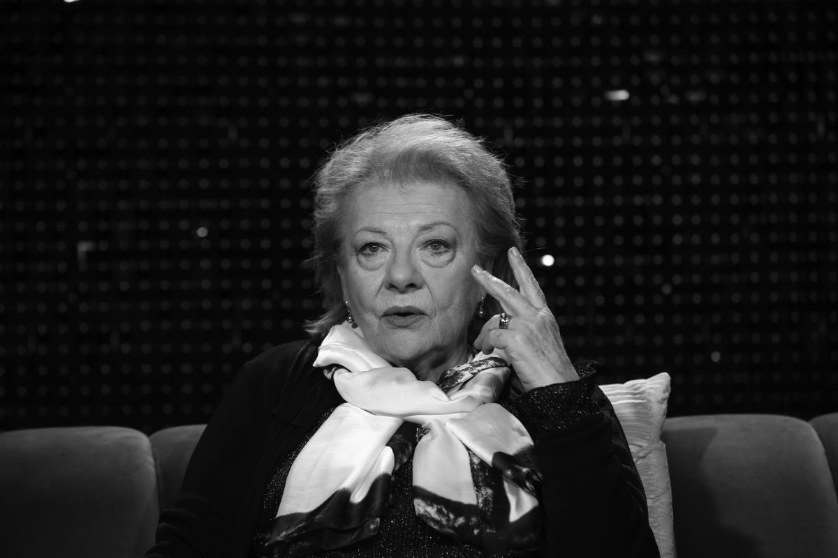 Glumica je sahranjena pored svog velikog prijatelja: Evo gde počiva ...