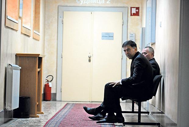 CANE TEŠKO OPTUŽUJE: Jeremić i Tadić su mi iznuđivali pare! | Kurir