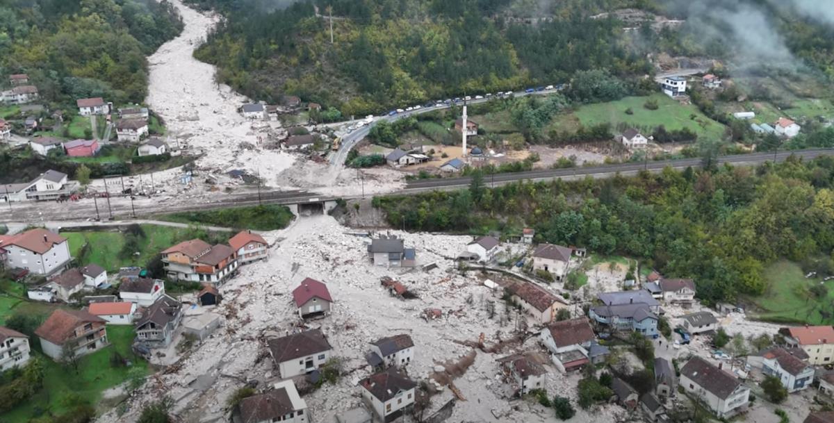 Ovo je Uzrok smrti žrtava poplava u Jablanici: Udisali su blato, zemlju ...
