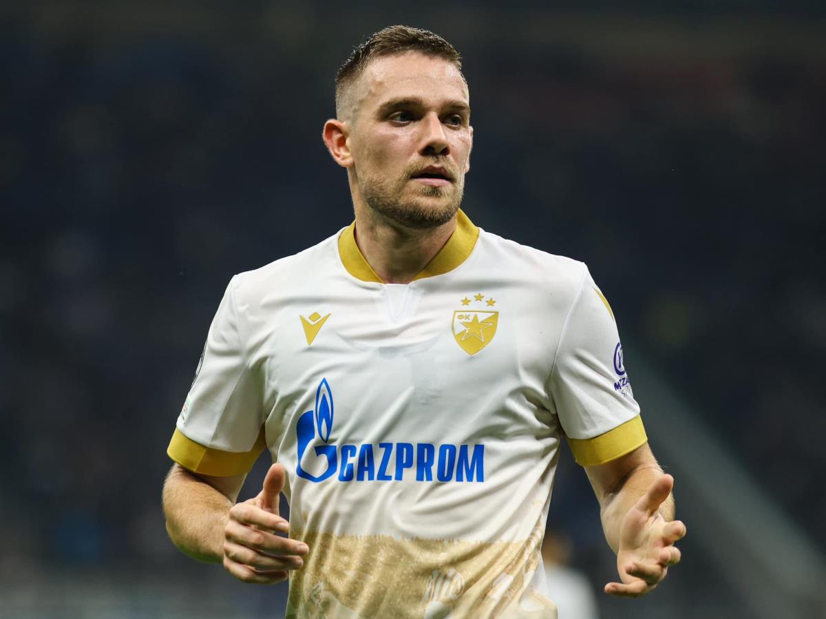 Timi Maks Elšnik pred Crvena zvezda - Štutgart | Kurir