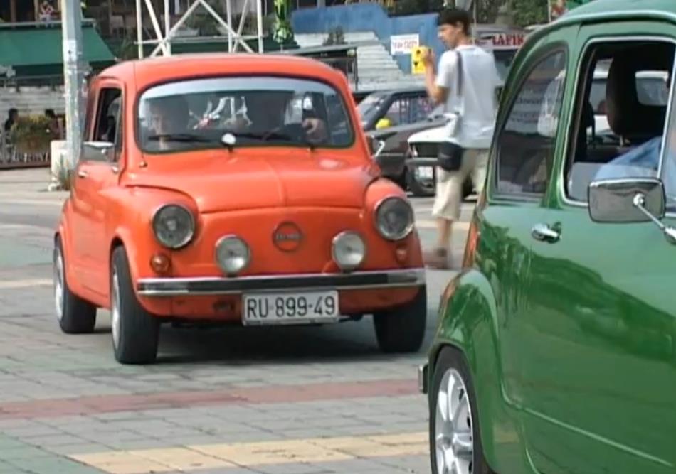 Ovaj auto bio je simbol lepih vremena: Čuveni "Fića" imao je glavnu ...