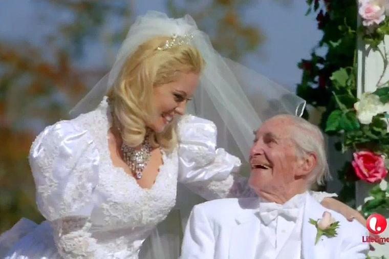 Ana Nikol Smit se udala za 63 godine starijeg milijardera | Kurir