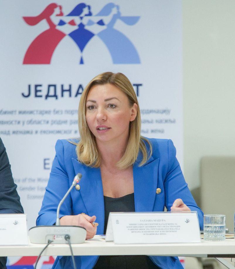 Ministarka Tatjana Macura čestitala Dan pobede | Kurir