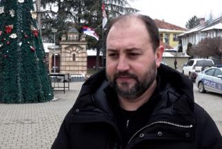 Joksimović: Kosovska policija bez ikakvog naloga zatvorila Opštinu ...