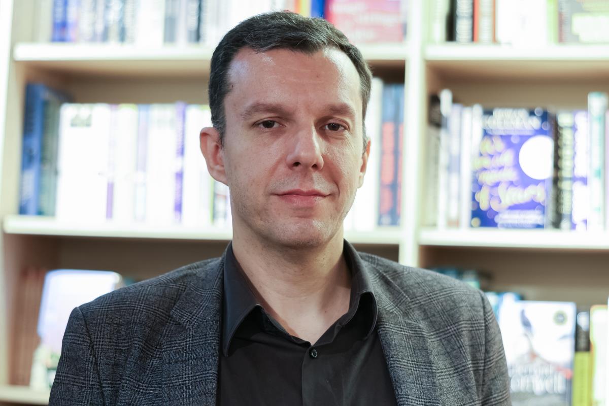 Pisac i magistar farmacije o dokumentarcu "Crv sumnje" i strip ...