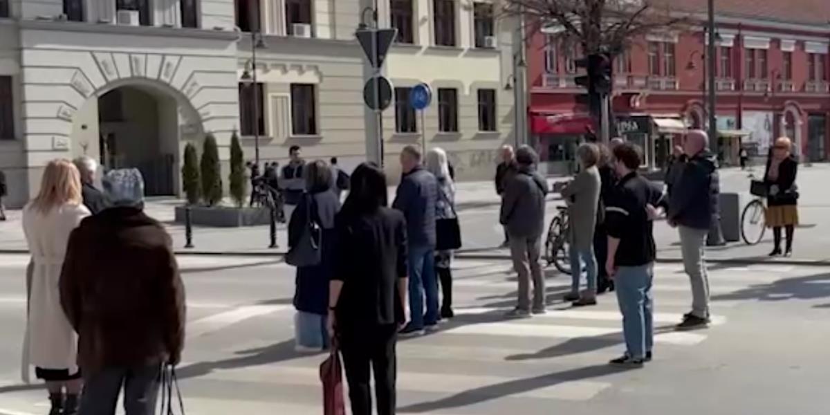 Blokade raskrsnica u gradovima u Srbiji | Kurir