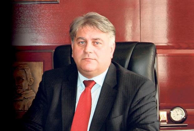 PRETUČEN DIREKTOR EDB: Najavio istragu protiv vrha gradske vlasti, pa ...