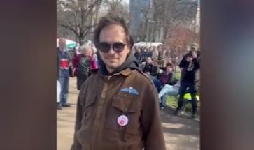 Blokader Luka Miljković došao u Pionirski park da provocira studente ...