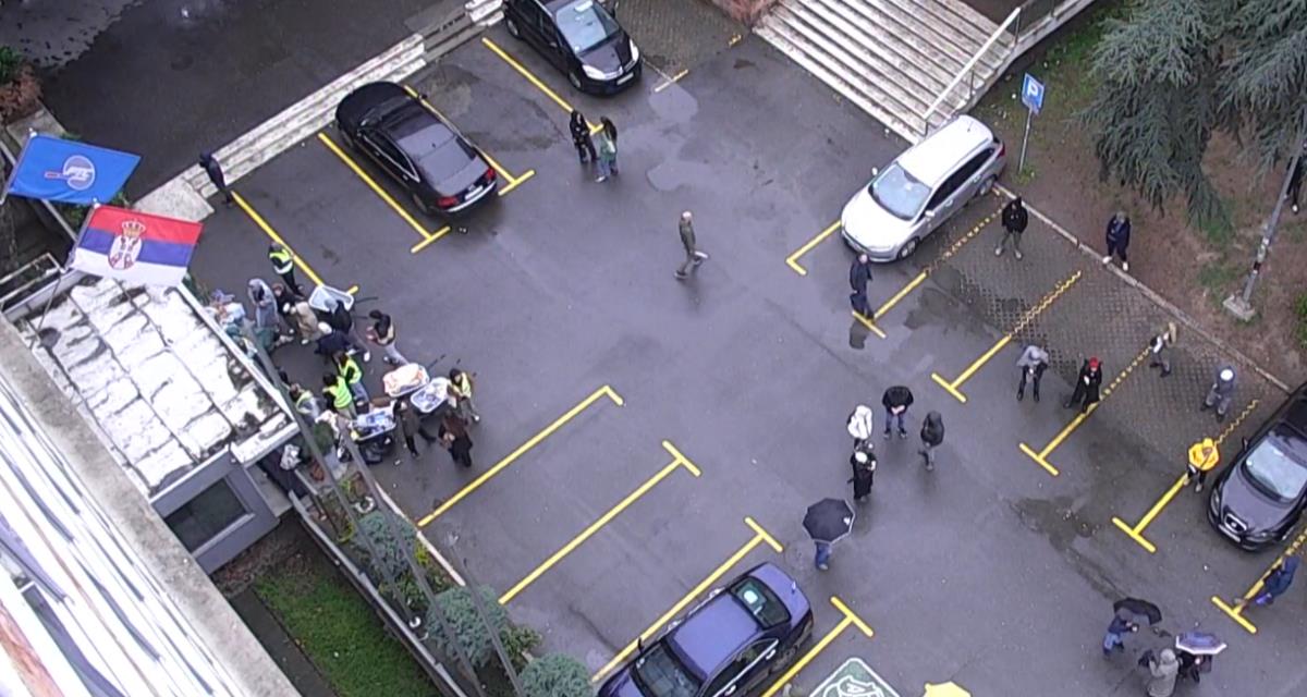 Blokada RTS 18. april | Kurir