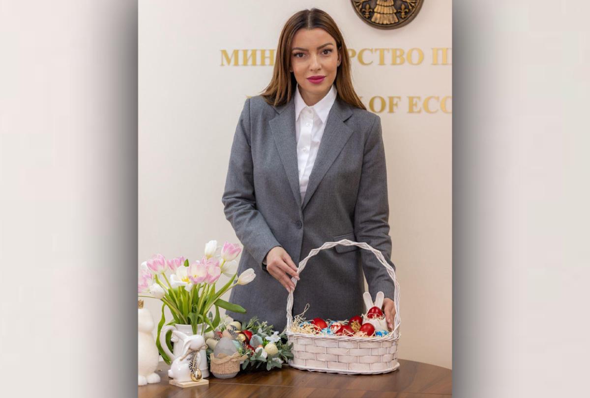 MINISTARKA MESAROVIĆ ČESTITALA VASKRS: Da u međusobnoj ljubavi ...