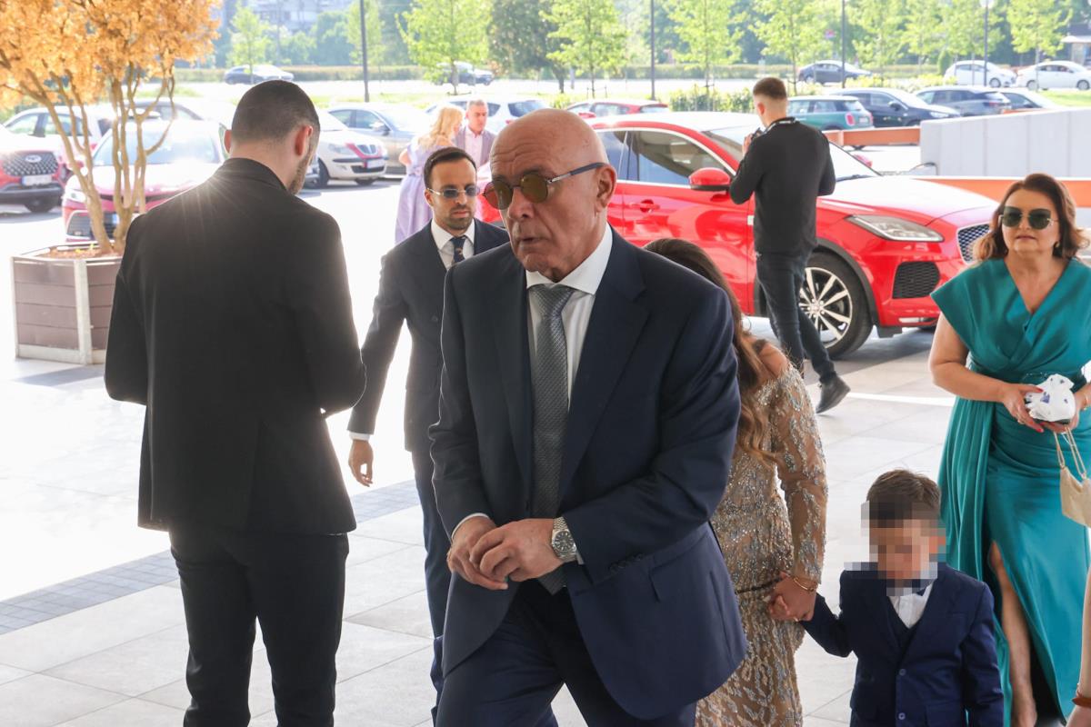 Milija Milosavljević na svadbi svog sina | Kurir