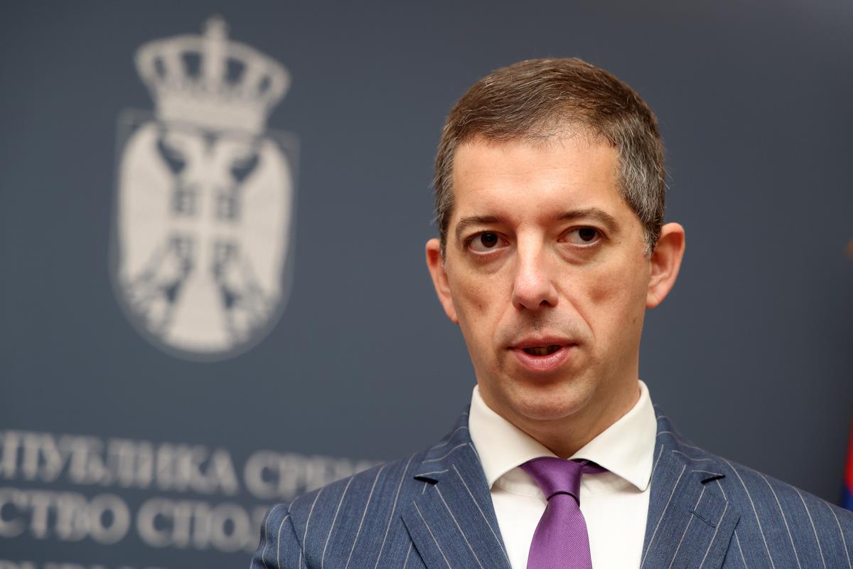 Marko Đurić o pozivu predsednika Vučića na dijalog i debatu | Kurir