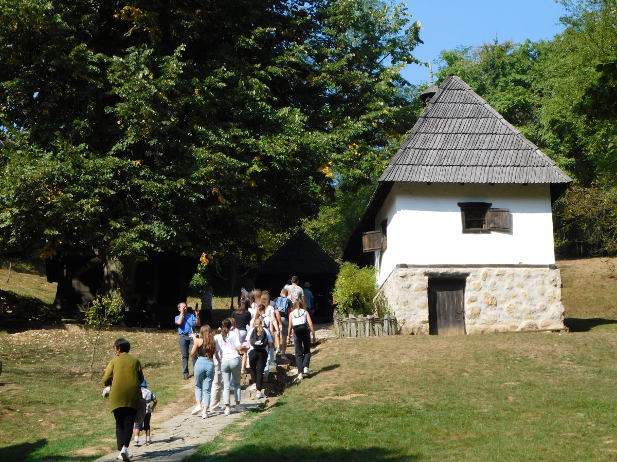 Tršić kandidat za najbolje turističko selo UN | Kurir
