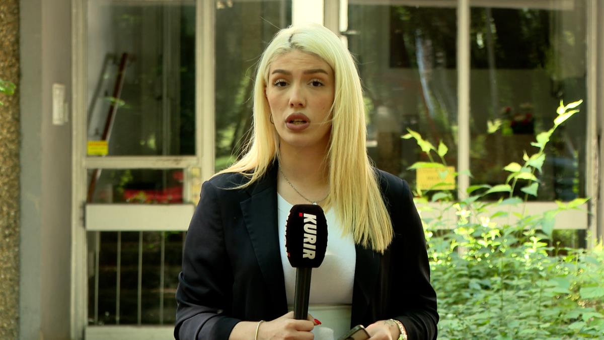 Kurir televizija na Novom Beogradu gde su pronađena tela supružnika ...