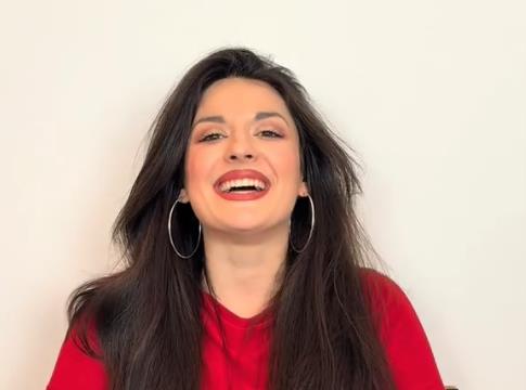 Srpska glumica Nikolina Vujević objavila fotografiju sa Džordžom ...