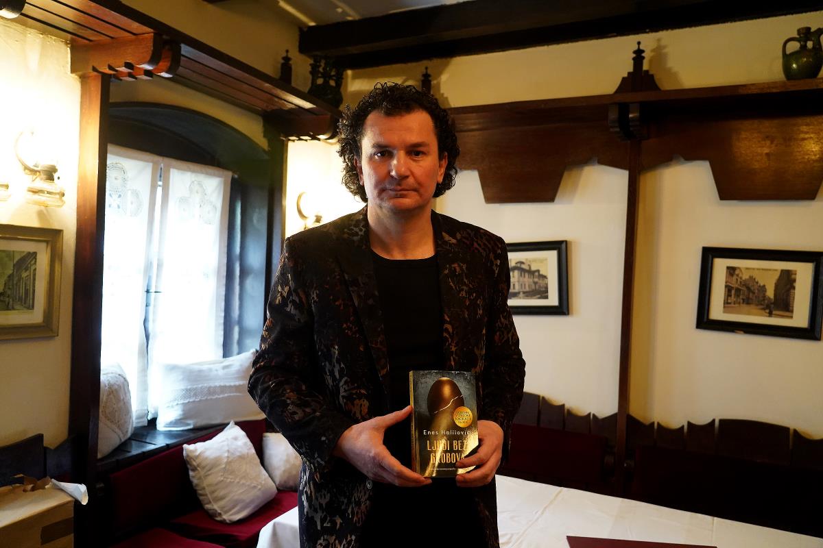 Enes Halilović o novom romanu "Bekos" | Kurir