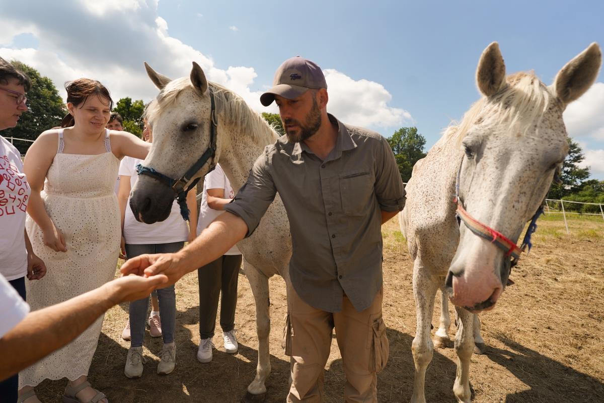 Druženje puno srca: Petar Strugar i Fondacija Mozzart priredili ...