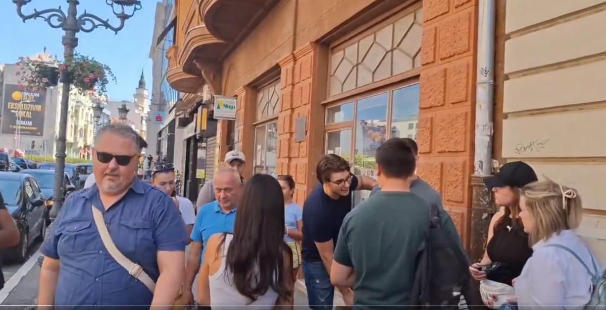 Blokaderi izviždali dekana koji ih je podržavao jer je došao da održi ispit | Kurir