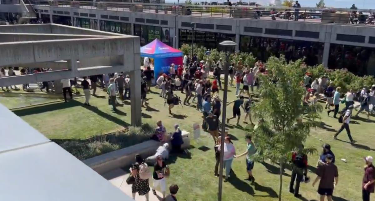 Snimci sa mesta pucnjave Čarli Kirk | Kurir