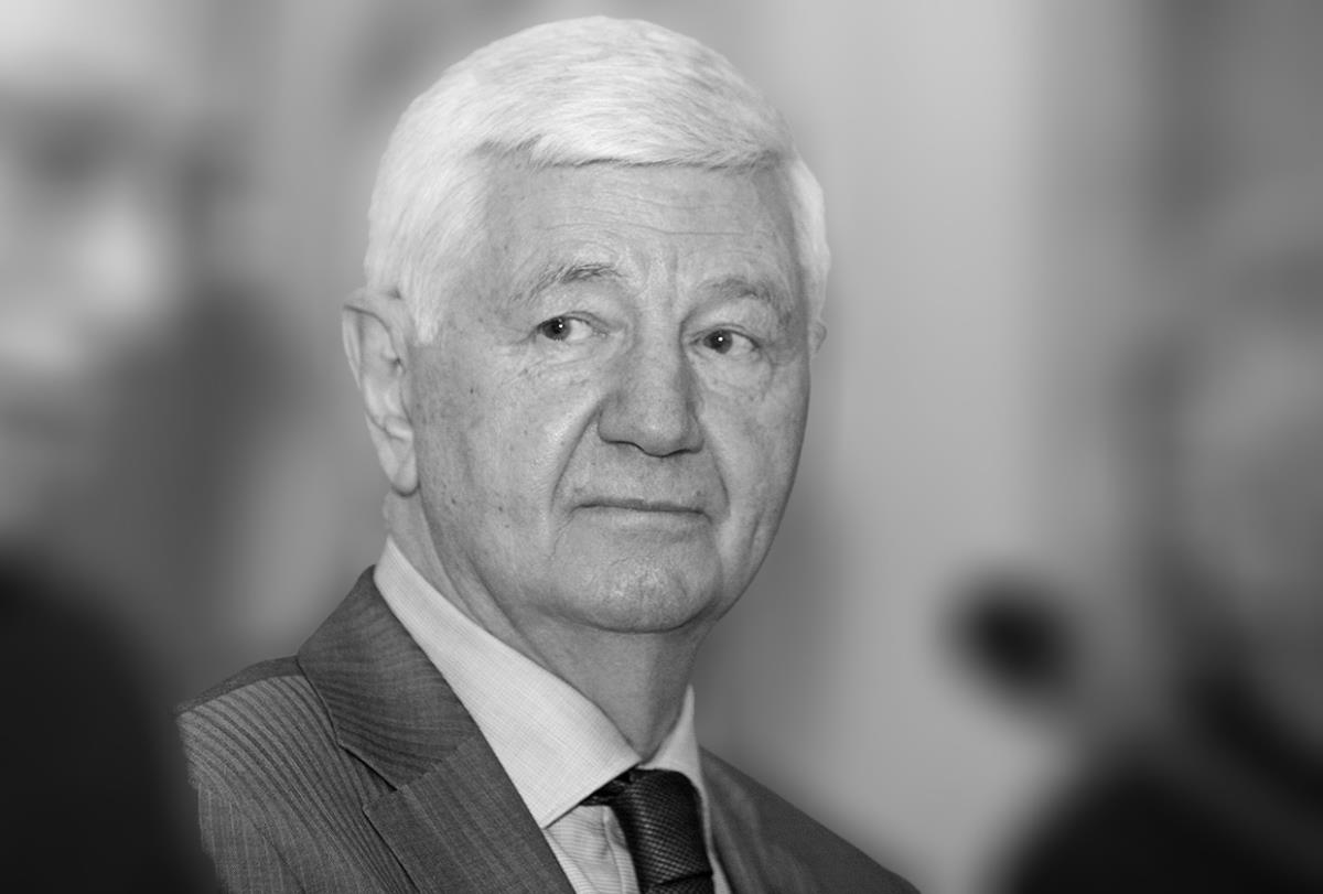 Preminuo Prvoslav Davinić | Kurir