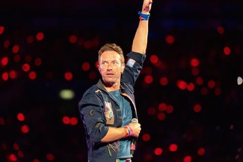 Kris Martin ima novu devojku | Kurir