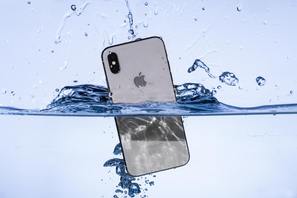 Apple trik za uklanjanje ogrebotina sa iPhone | Kurir