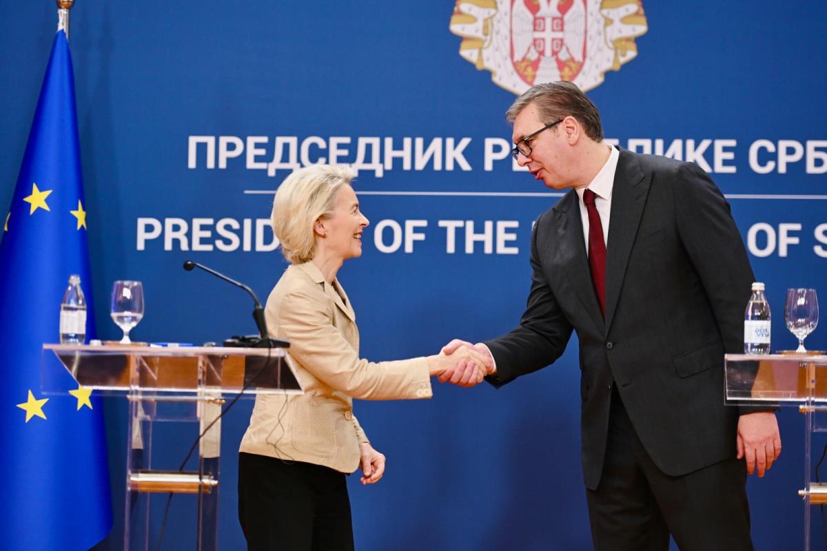 Vučić predao molbu Fon der Lajen: Srbija bi mogla da bude izuzeta od ...