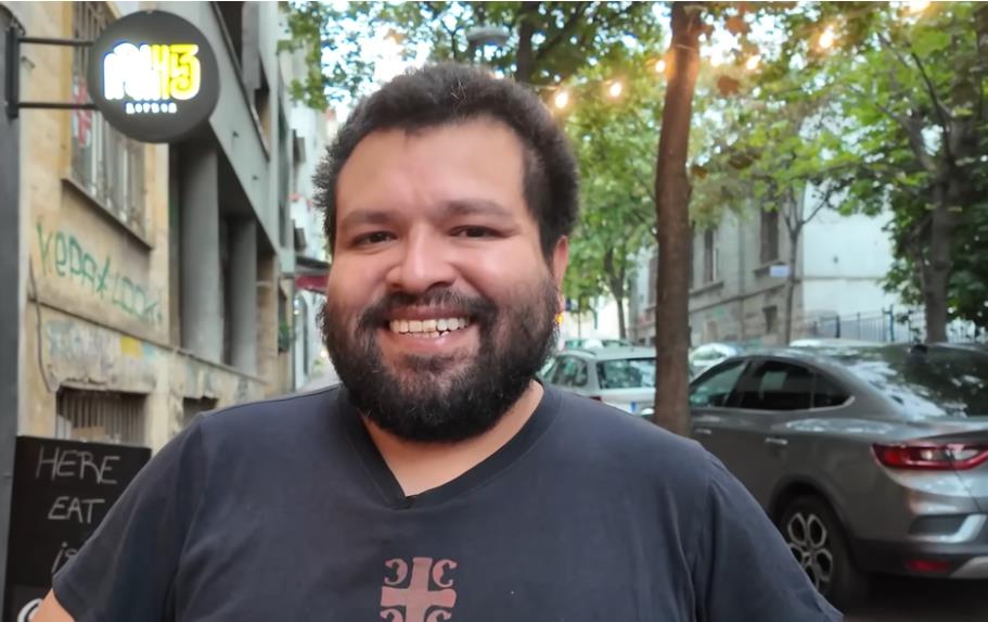 Meksikanac Karlos živeo 10 godina u Srbiji i shvatio šta mu smeta | Kurir