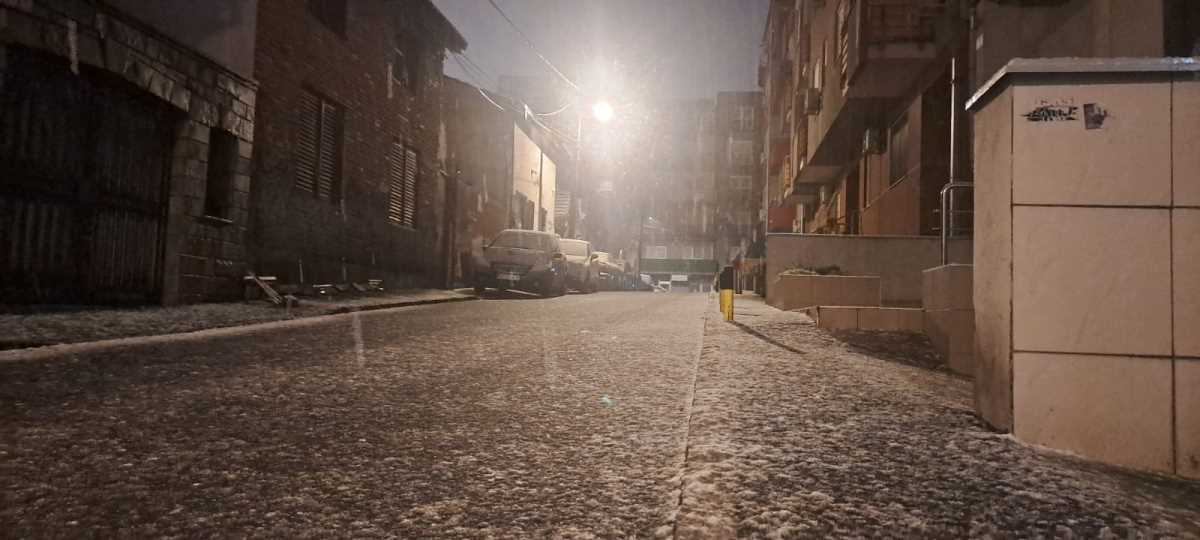 Zabeleo se i Beograd! Idilične slike u glavnom gradu, počeo da pada ...