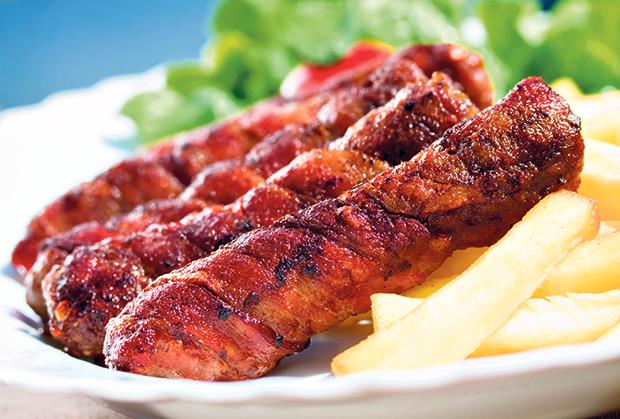 NEMA BOLJIH OD TRAVNIČKIH ĆEVAPA: Na listi najboljih mesnih jela na ...