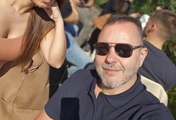 Rade Kosmajac slučajno objavio intimnu fotografiju | Kurir