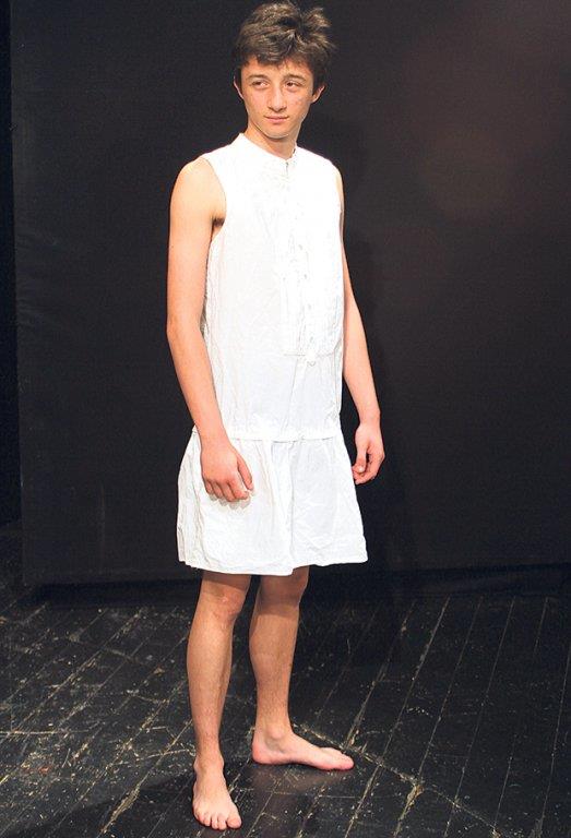 Mali Stanoje igra silovanu devojčicu! | Kurir