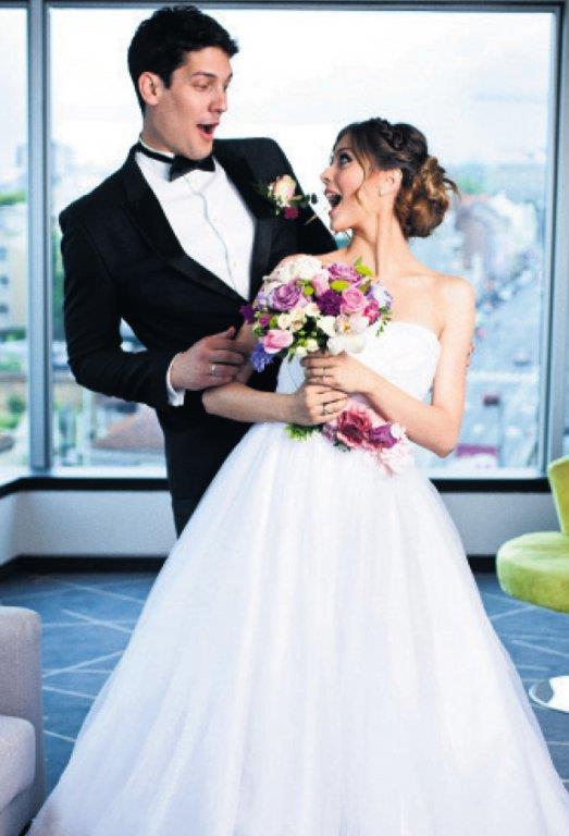 Glamurozno venčanje filmske princeze Nine Janković i njenog princa | Kurir