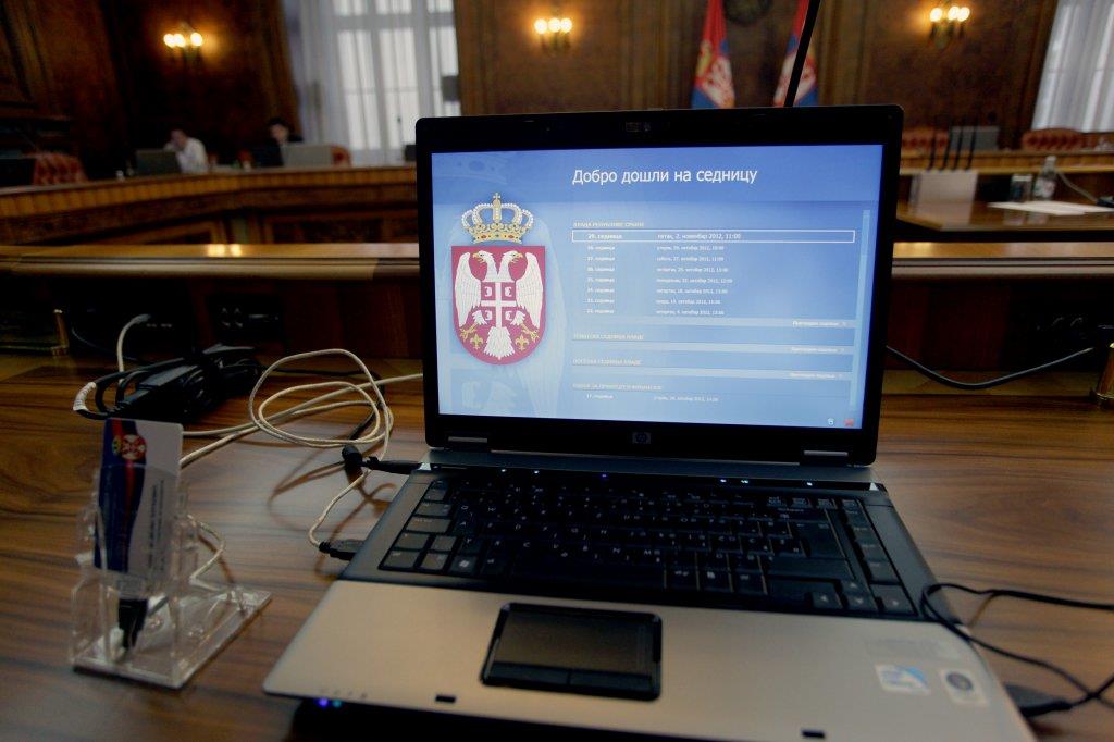 ODRŽANA PRVA SEDNICA NOVE VLADE SRBIJE: Biće svakog četvrtka u 13 sati, a evo šta je ministrima ...