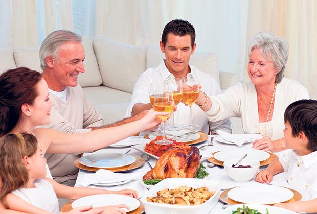 UMERENO ZA BOGATOM TRPEZOM: Da nam slave ne dođu glave | Kurir