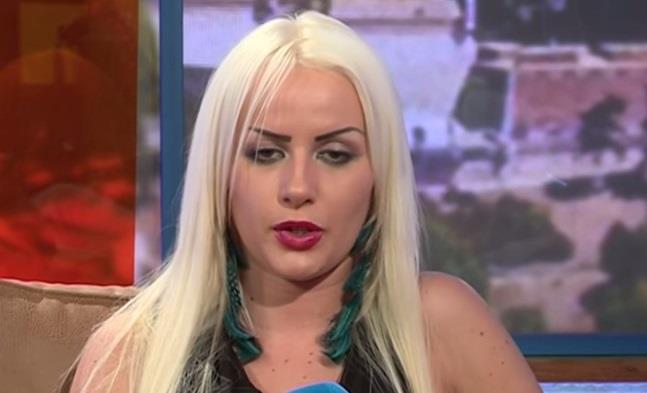 (VIDEO) PLJUNULA PA LIŽE: Atina Ferari se izvinjava porodici Jurić! | Kurir