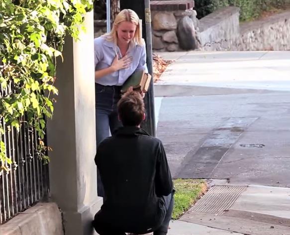 (VIDEO) NIJE HOROR FILM: Ovo je najstrašnija prosidba svih vremena | Kurir