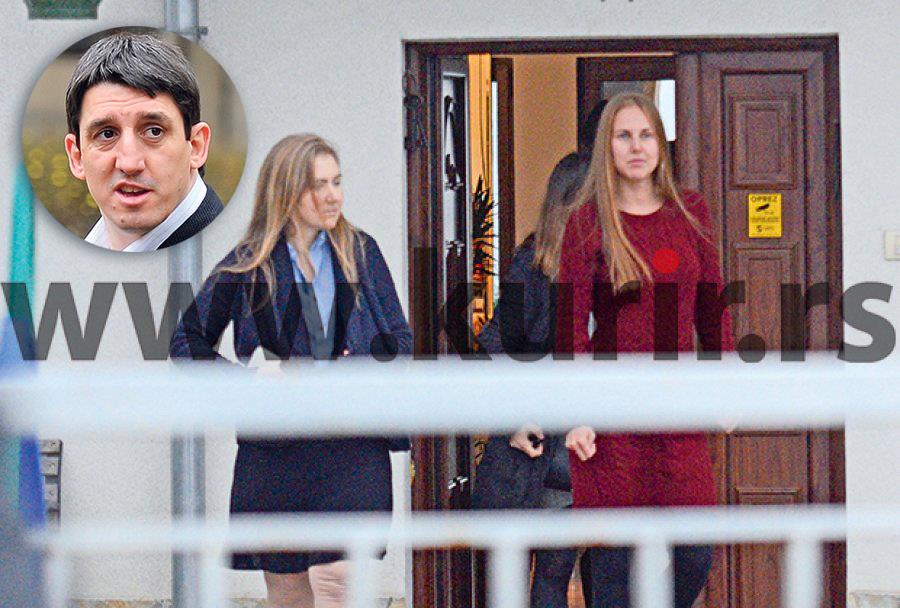 DESNA RUKA KRISTIJANA GOLUBOVIĆA: Balerina laže da je trudna! | Kurir