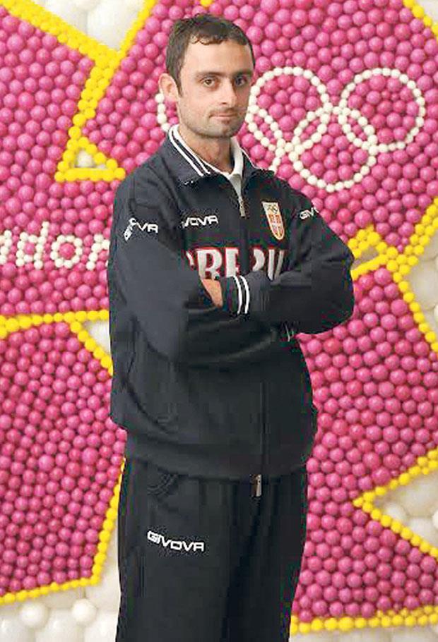 Atletičar Nenad Filipović uz brata Predraga na Olimpijskim igrama | Kurir