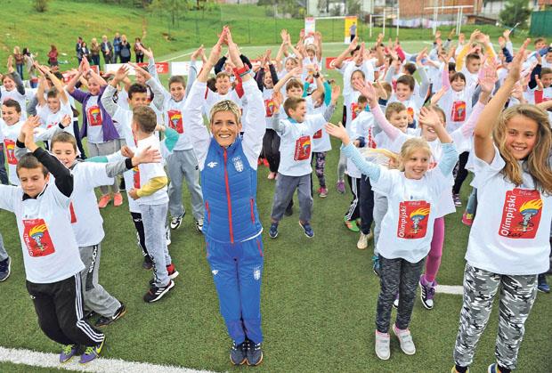 IZ ŠKOLE DO MEDALJA: Olivera Jevtić održala Olimpijski čas! | Kurir