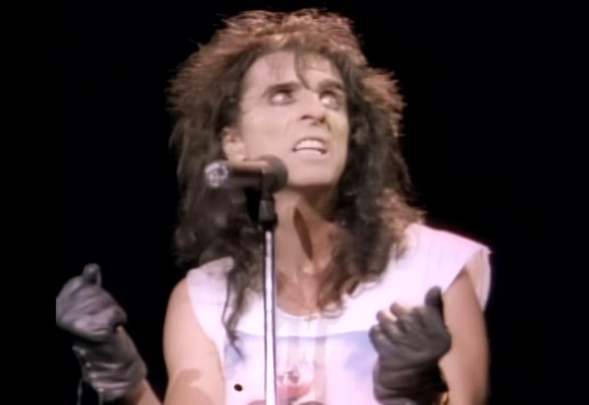 (VIDEO) MRAČNE I JEZIVE: Ovo su 7 najstrašnijih pesama svih vremena | Kurir