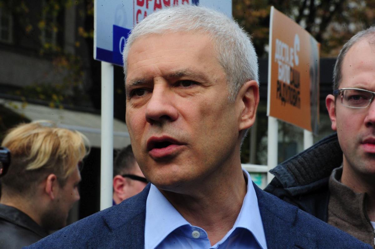 IZ SRPSKE LISTE URNISALI TADIĆA: Podsetio je ljude zašto je bivši, za ...