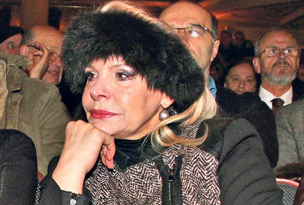 Teška životna priča Hanke Paldum: Sin bio u zatvoru, a brat preminuo od raka | Kurir