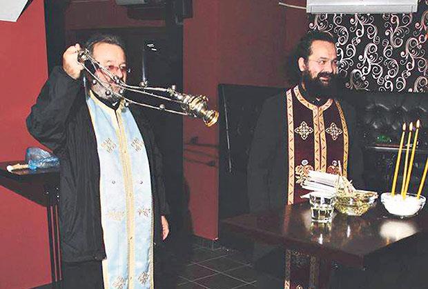 BRUKA U ZAJEČARU: Popovi osveštali noćni klub | Kurir